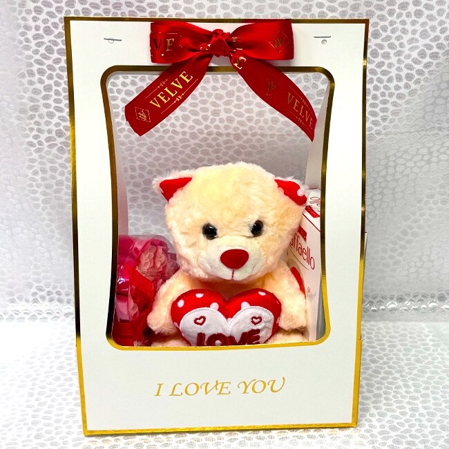 Pachet Love, cu ursulet de plus 20cm, cutie in forma de inima cu ...