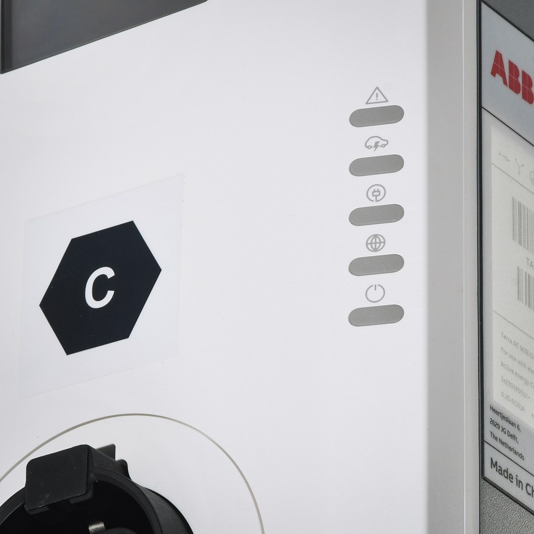 Statie incarcare vehicule electrice, ABB, Terra AC W22-G5-RD-MC-0, 22kW ...