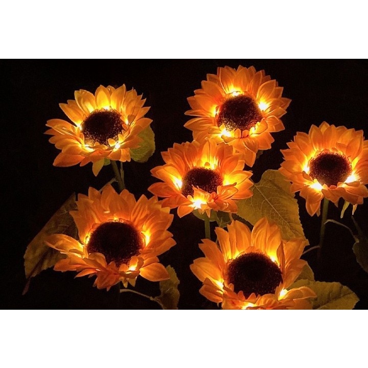 Lampa solara LED tip Floarea Soarelui, inaltime 70 cm, Pentru gradina ...