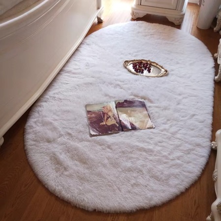 Covor moale, material pufos si prietenos cu pielea, design elegant ...