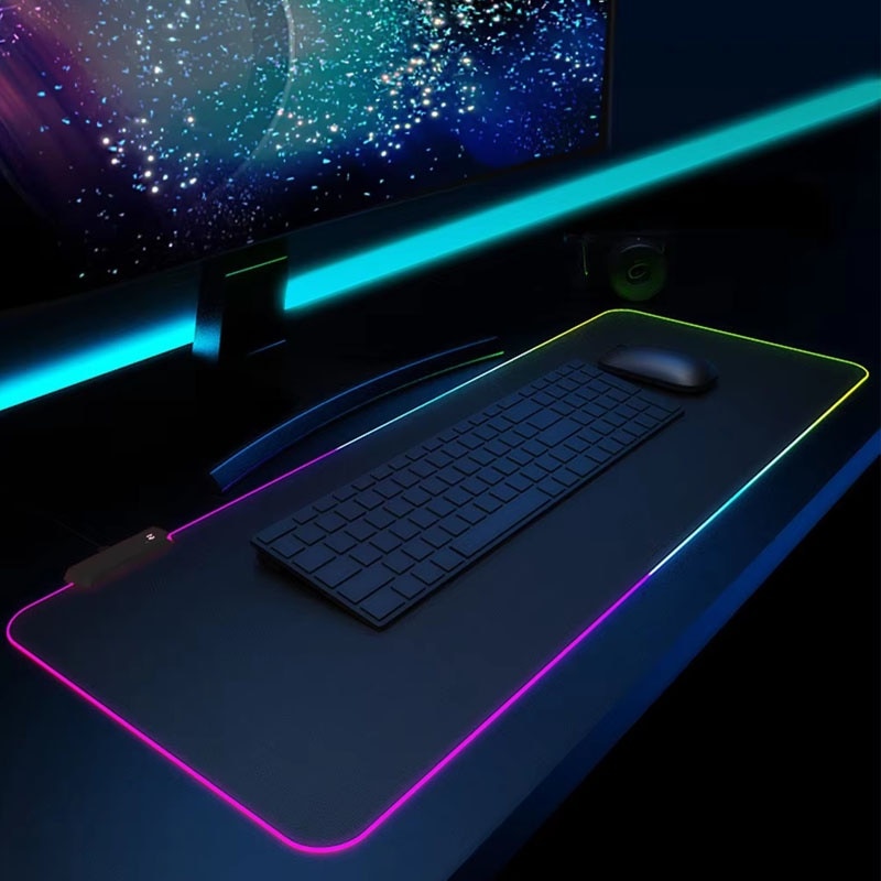 Mousepad mare pentru tastatura si mouse NEXTLY, margini cu iluminare ...