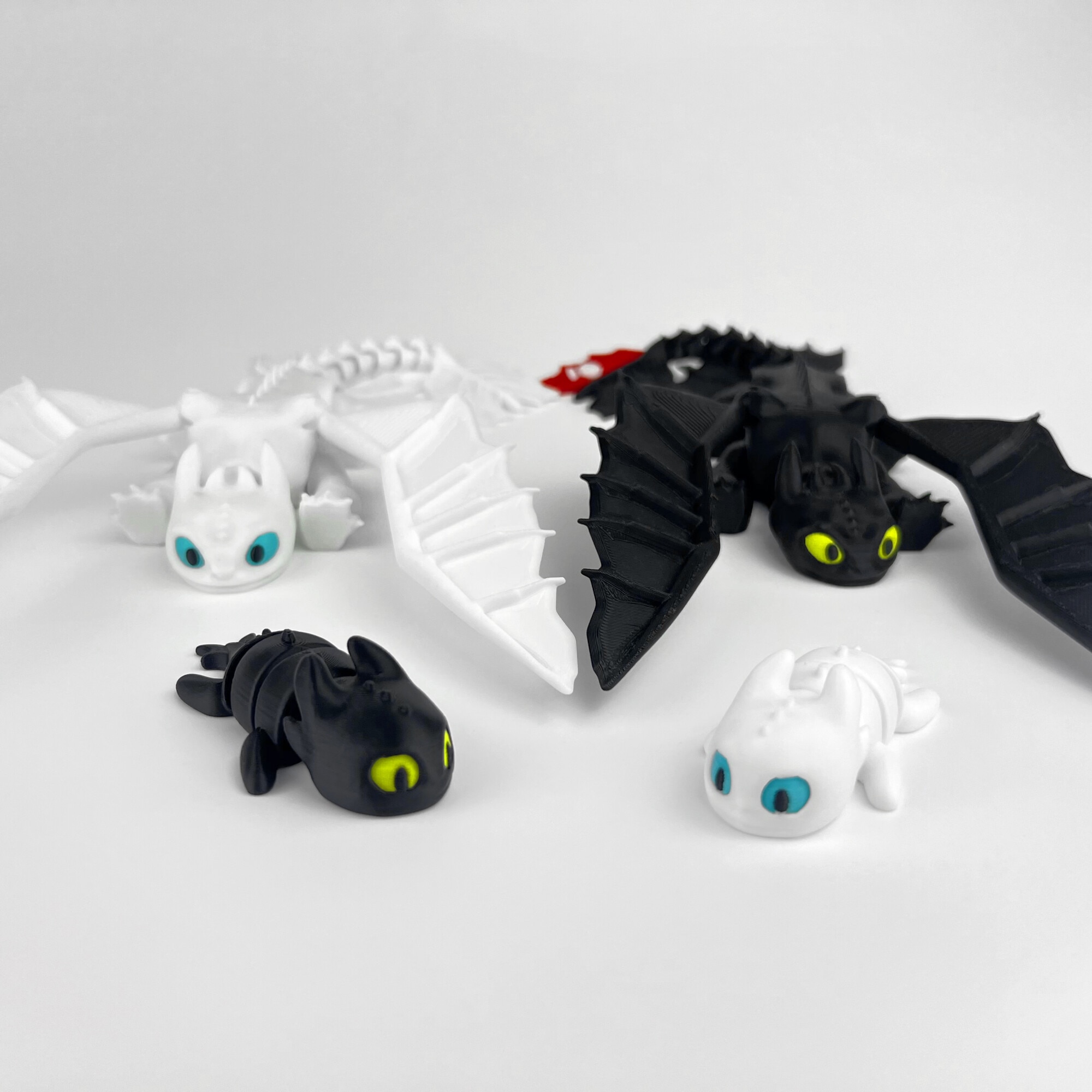 Set Figurine 3D Toothless & Light Fury Family – How to Train Your ...