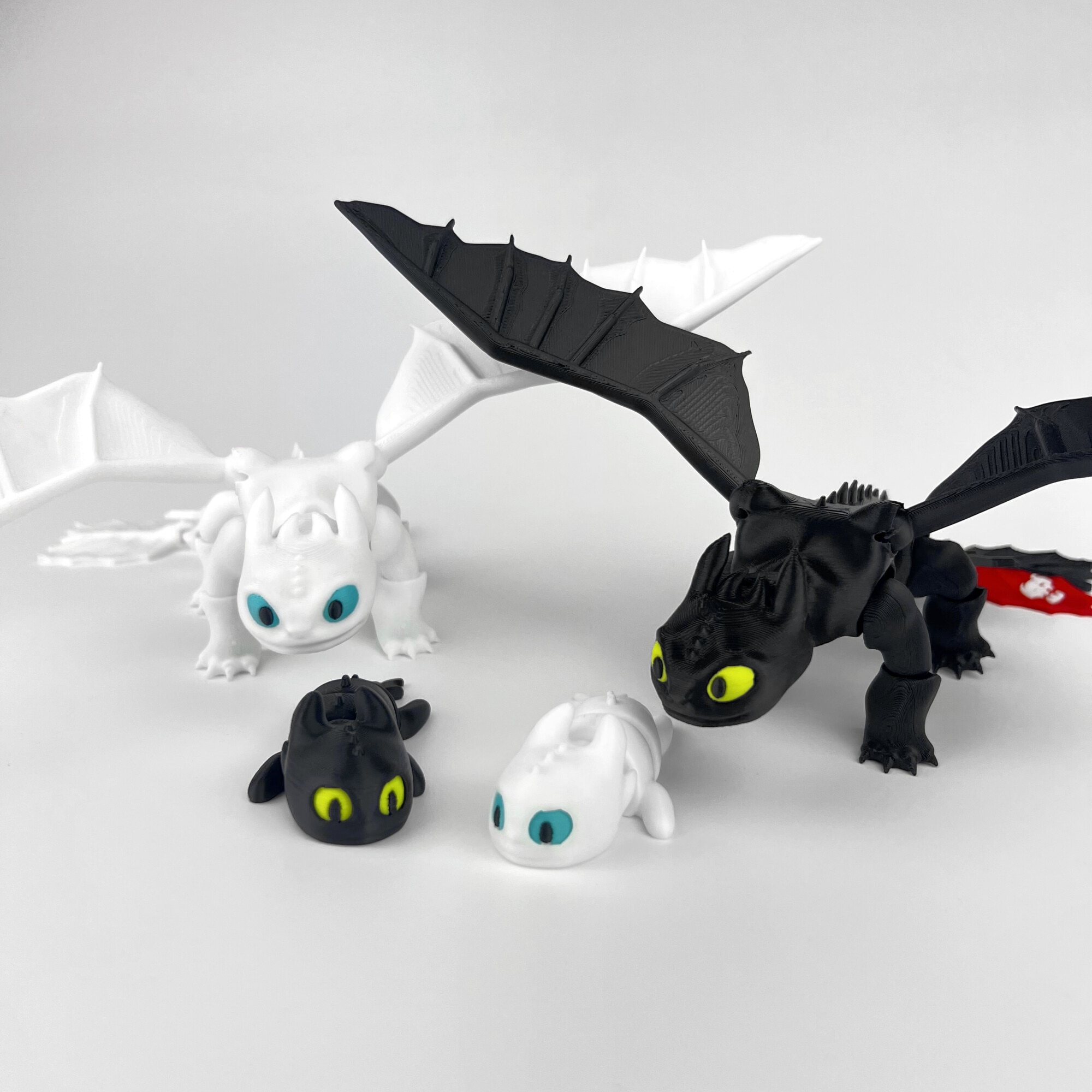 Set Figurine 3D Toothless & Light Fury Family – How to Train Your ...