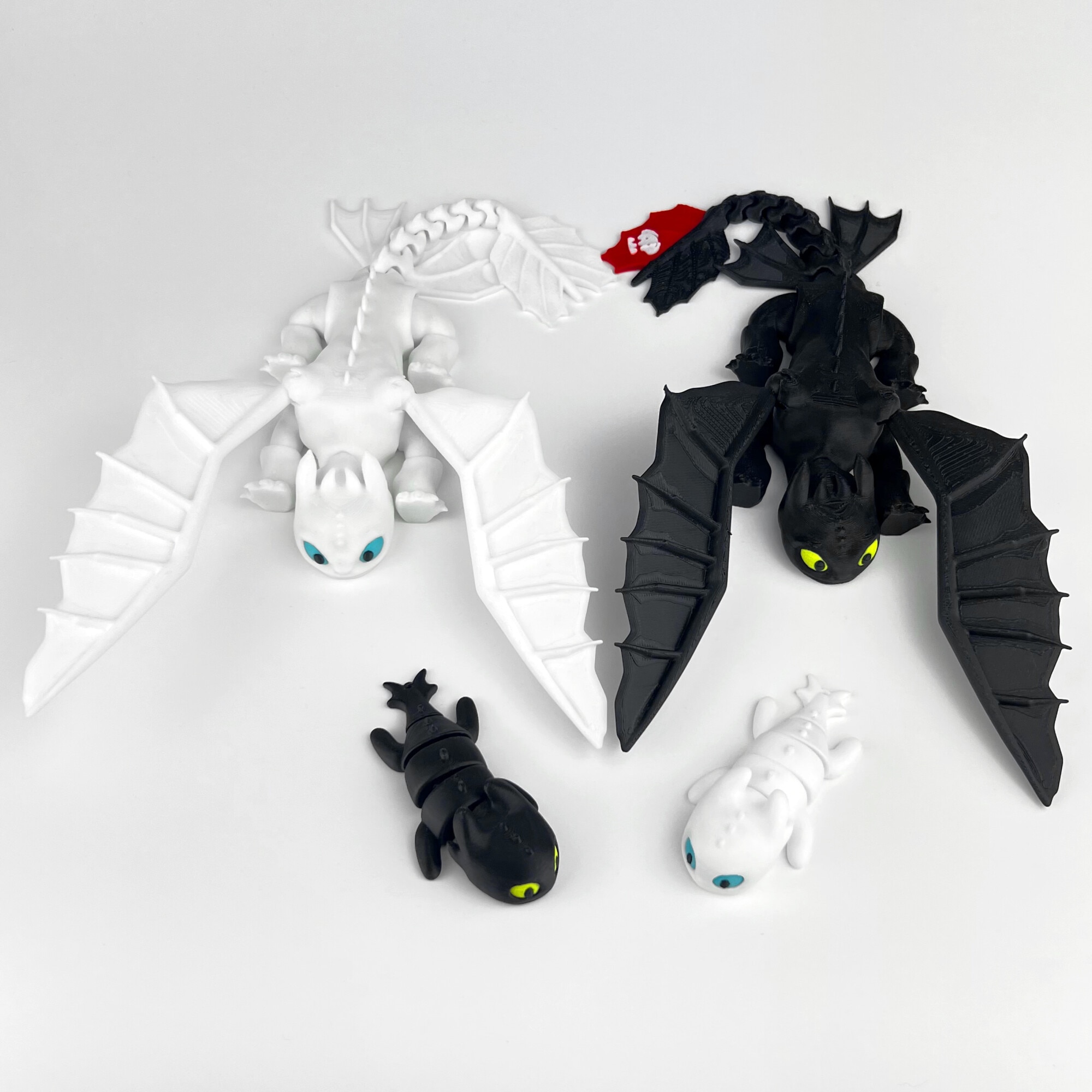 Set Figurine 3D Toothless & Light Fury Family – How to Train Your ...