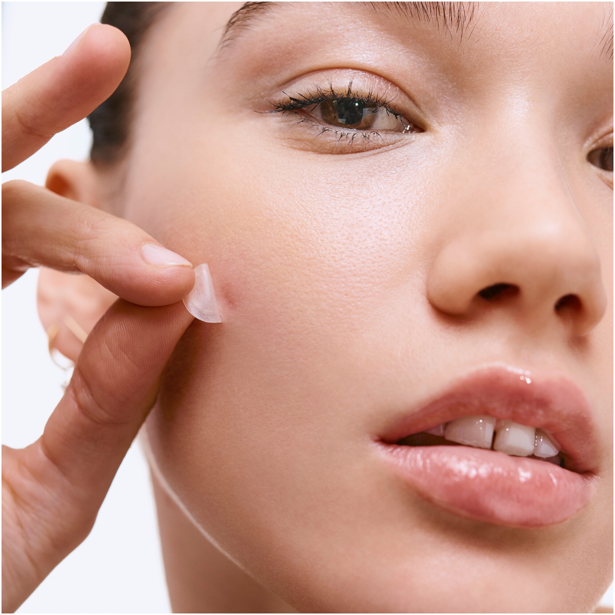 Plasturi Garnier Pure Active invizibili pentru cosuri, 22pcs - eMAG.ro