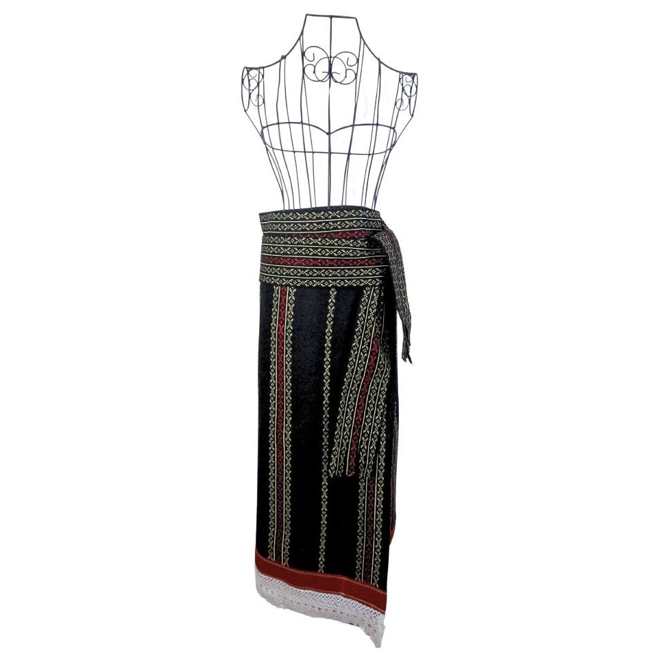 Catrinta traditionala CPC negru - eMAG.ro
