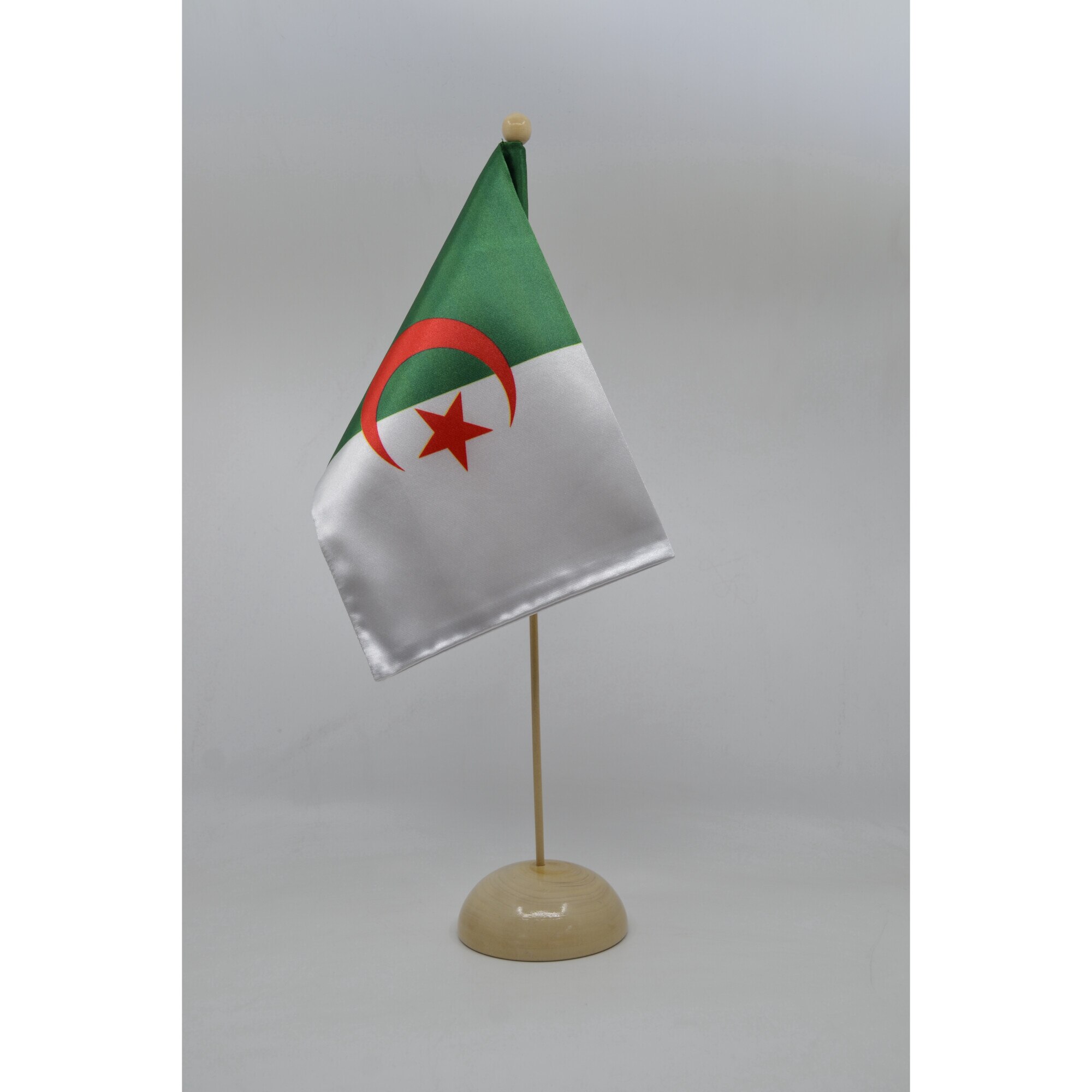stegulet Tarile Lumii + suport lemn - ALGERIA - eMAG.ro
