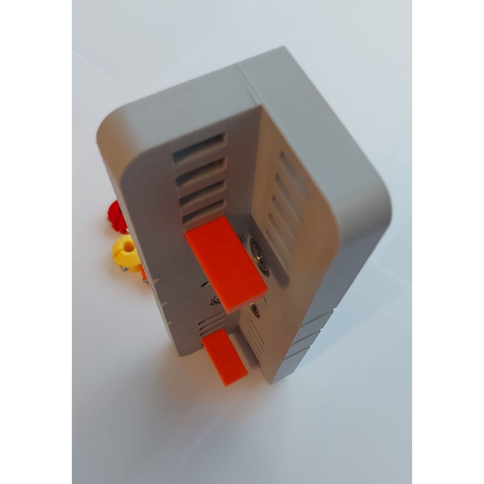 Sablon mobila forma L pentru gaurire eurosuruburi si cepi lemn 8mm si ...