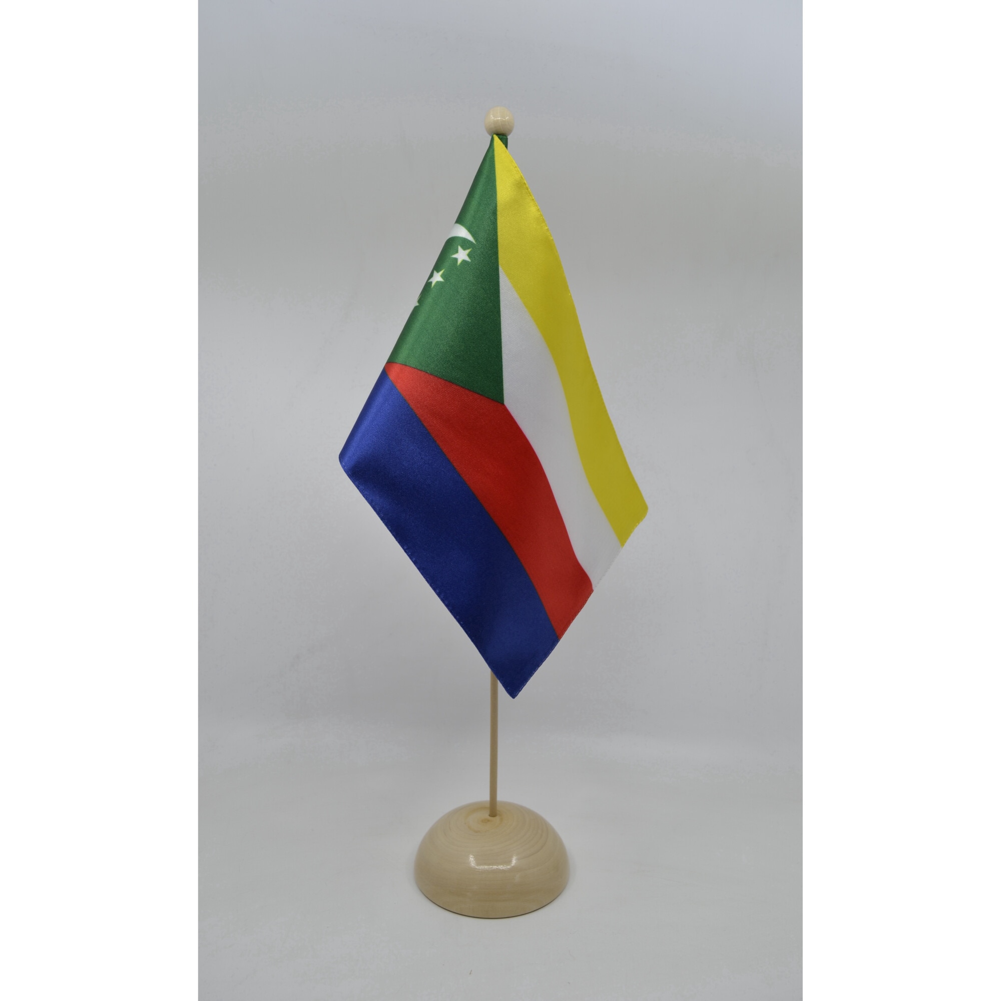 Stegulet Tarile Lumii + suport lemn - COMORE - eMAG.ro