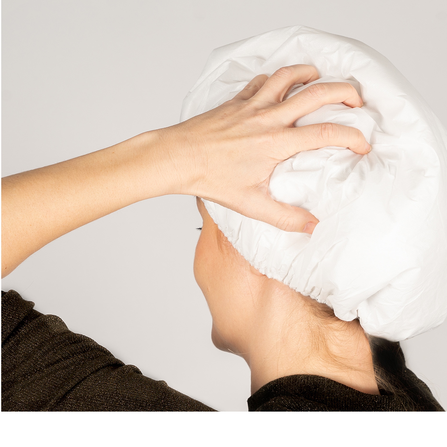 Casca 2in1 pentru spalarea parului fara apa, sampon si balsam, Ø 32 cm, 1 buc., Abena - eMAG.ro