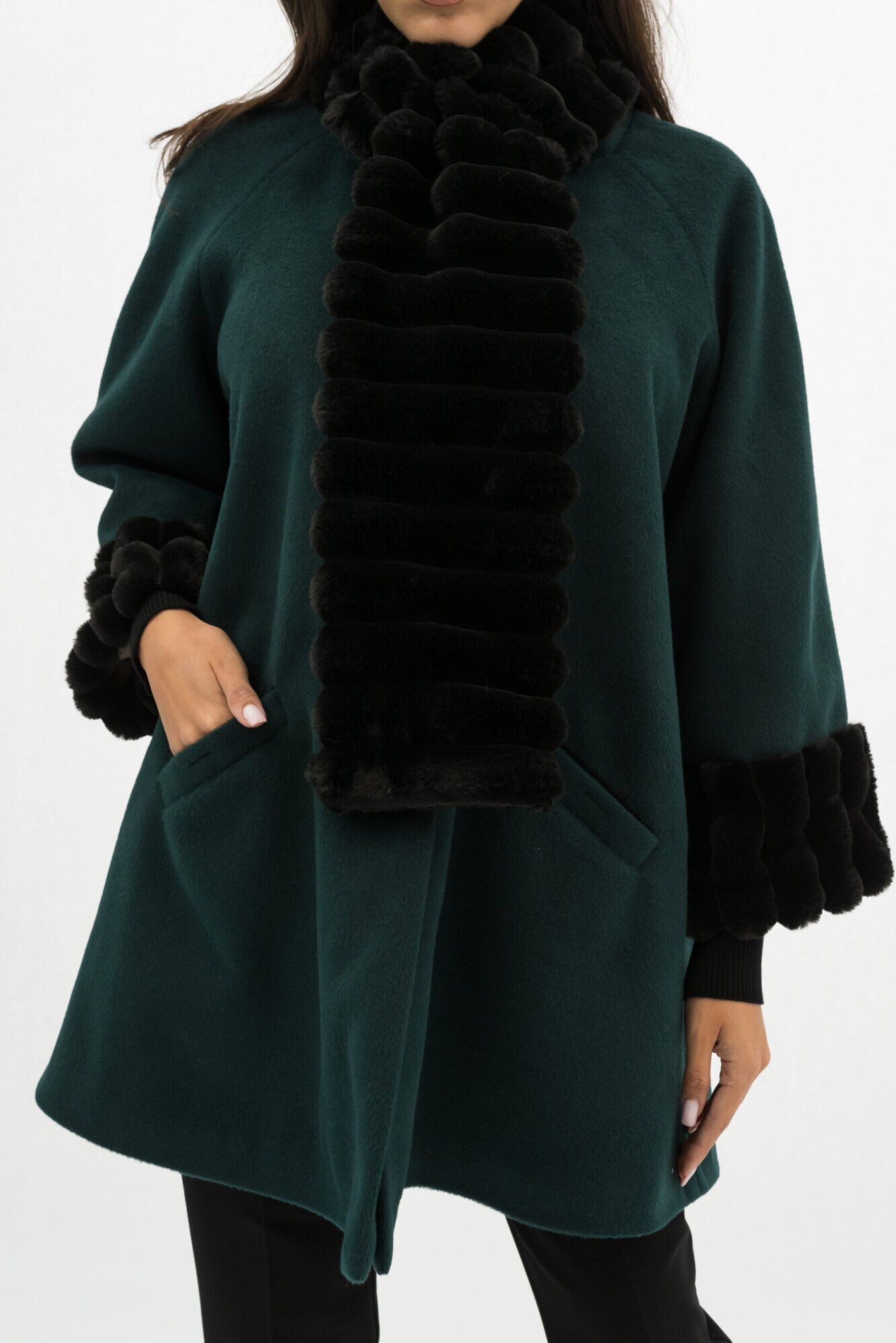 Palton Verde Elegant cu Blana Tatiana - L(40) - eMAG.ro