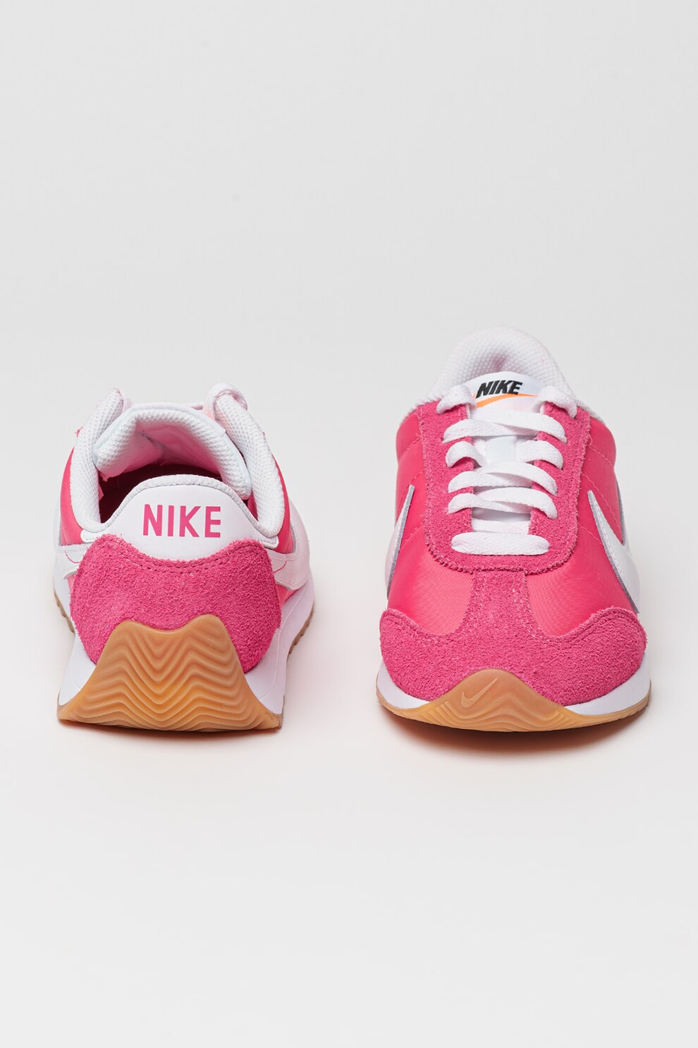 Nike, Pantofi sport Pacific cu logo si garnituri de piele intoarsa, Alb ...