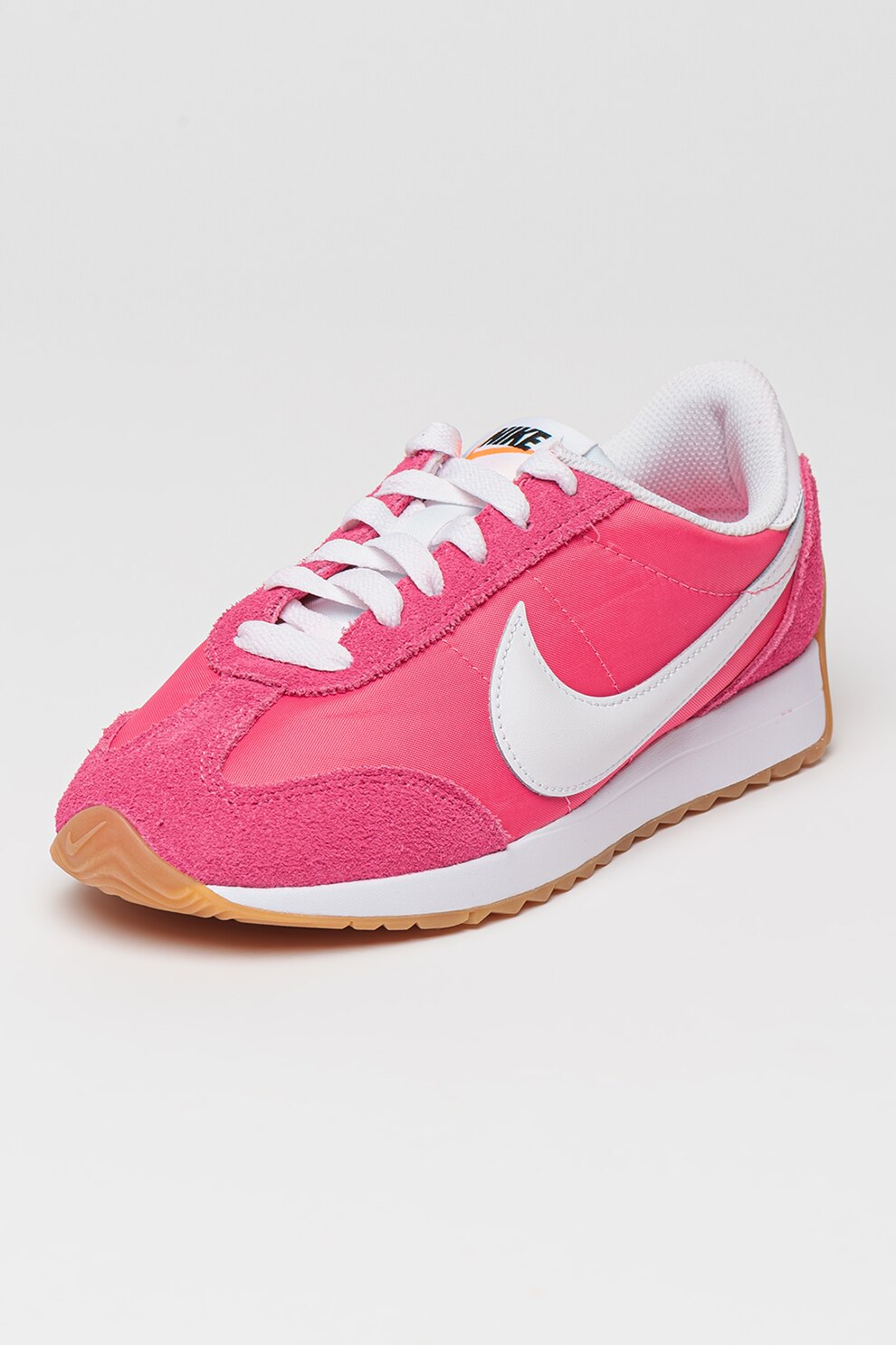 Nike, Pantofi sport Pacific cu logo si garnituri de piele intoarsa, Alb ...