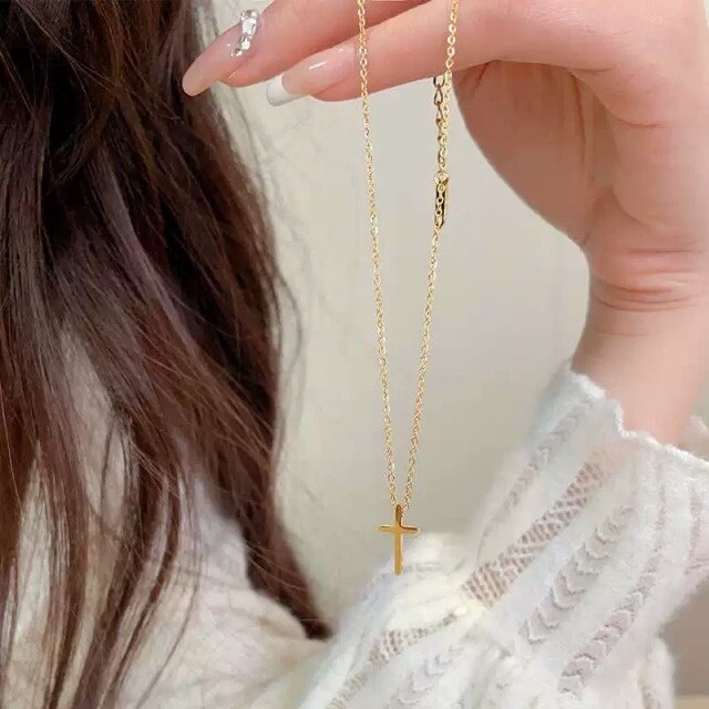 Colier dama CK, pandantiv cruce, inox, auriu - eMAG.ro