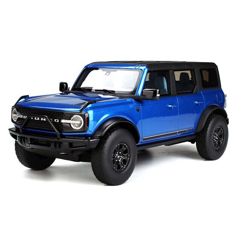 Macheta Ford Bronco albastru cu 4 usi - 1/18 GT Spirit - eMAG.ro