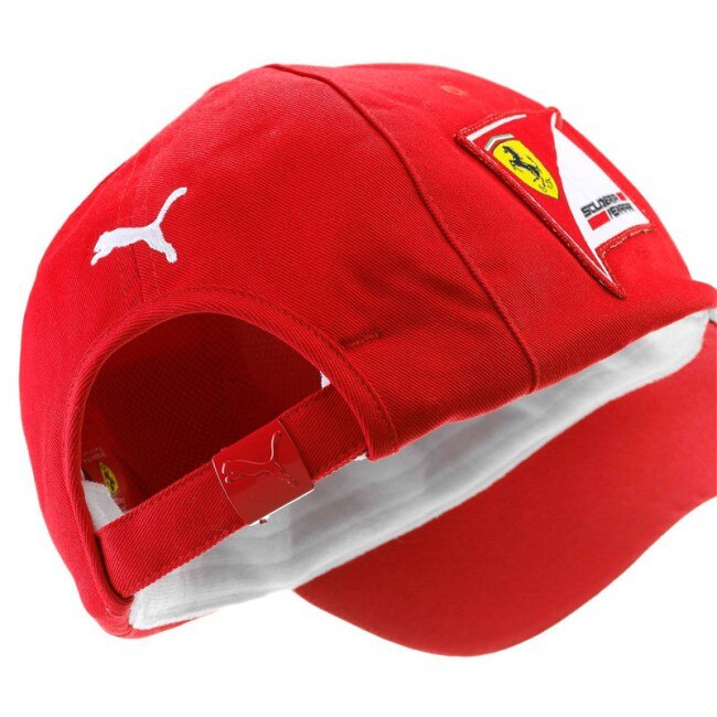 Sapca Scuderia Ferrari, Rosu, O-marime - eMAG.ro
