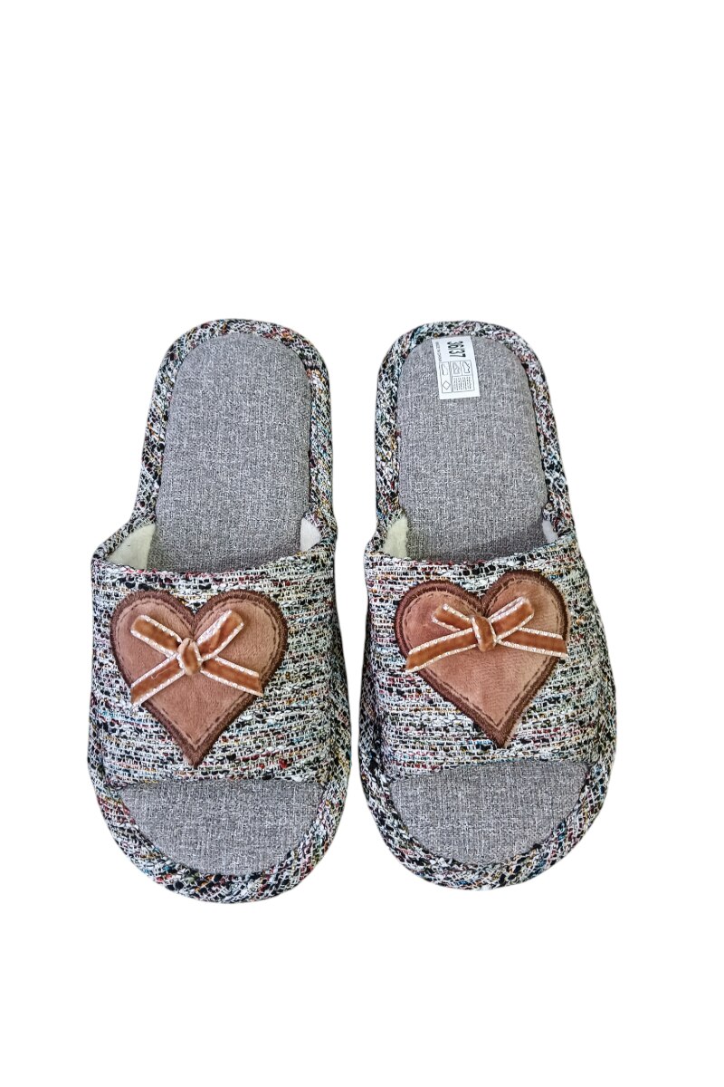Papuci casa pentru femei realizati din material textil cu talpa de ...