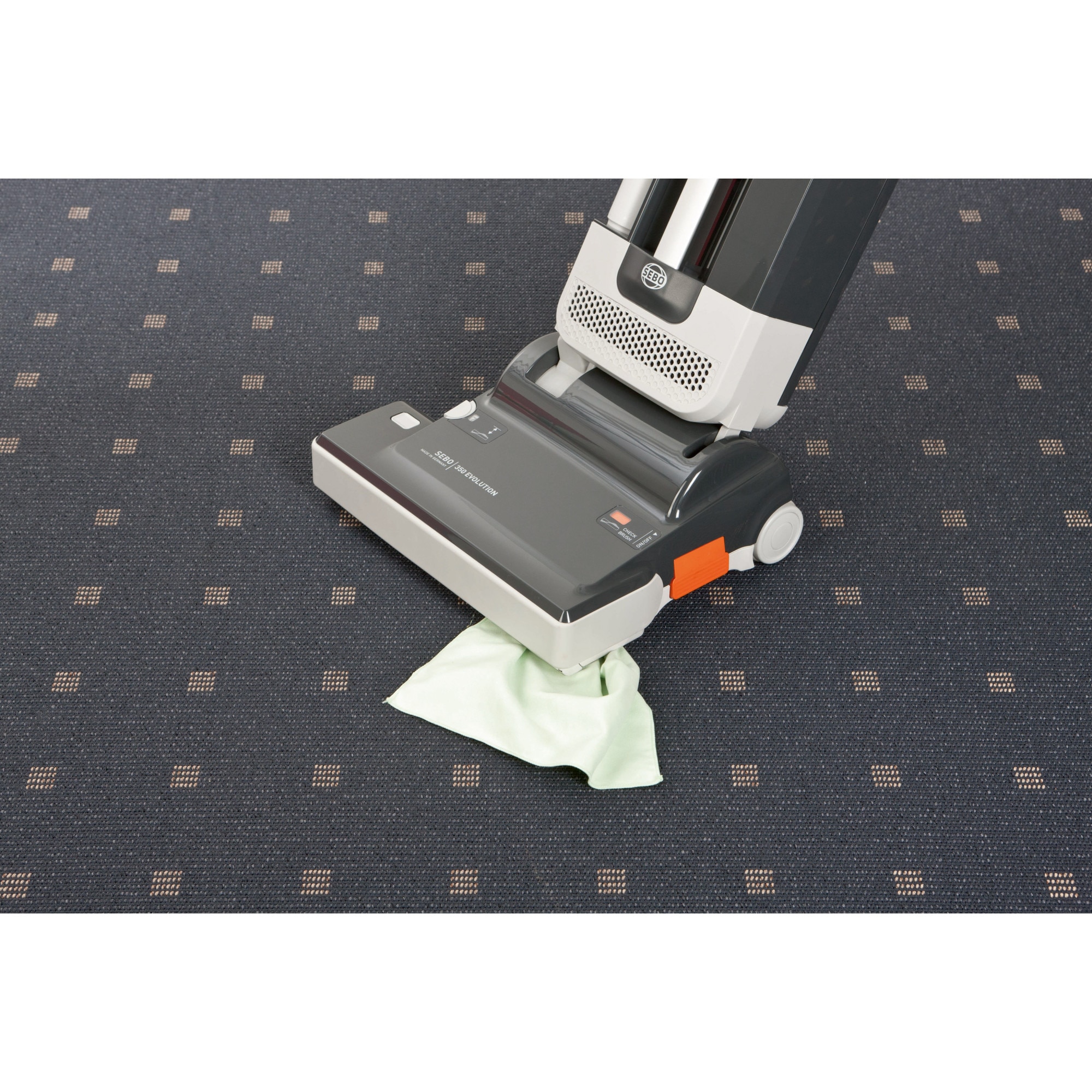 Aspirator profesional Sebo Evolution 300 - eMAG.ro