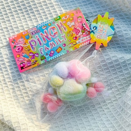 Jucarie Antistres Squishy, Pinch Family, Labuta de Pisica, 12.5 x 10.5 ...