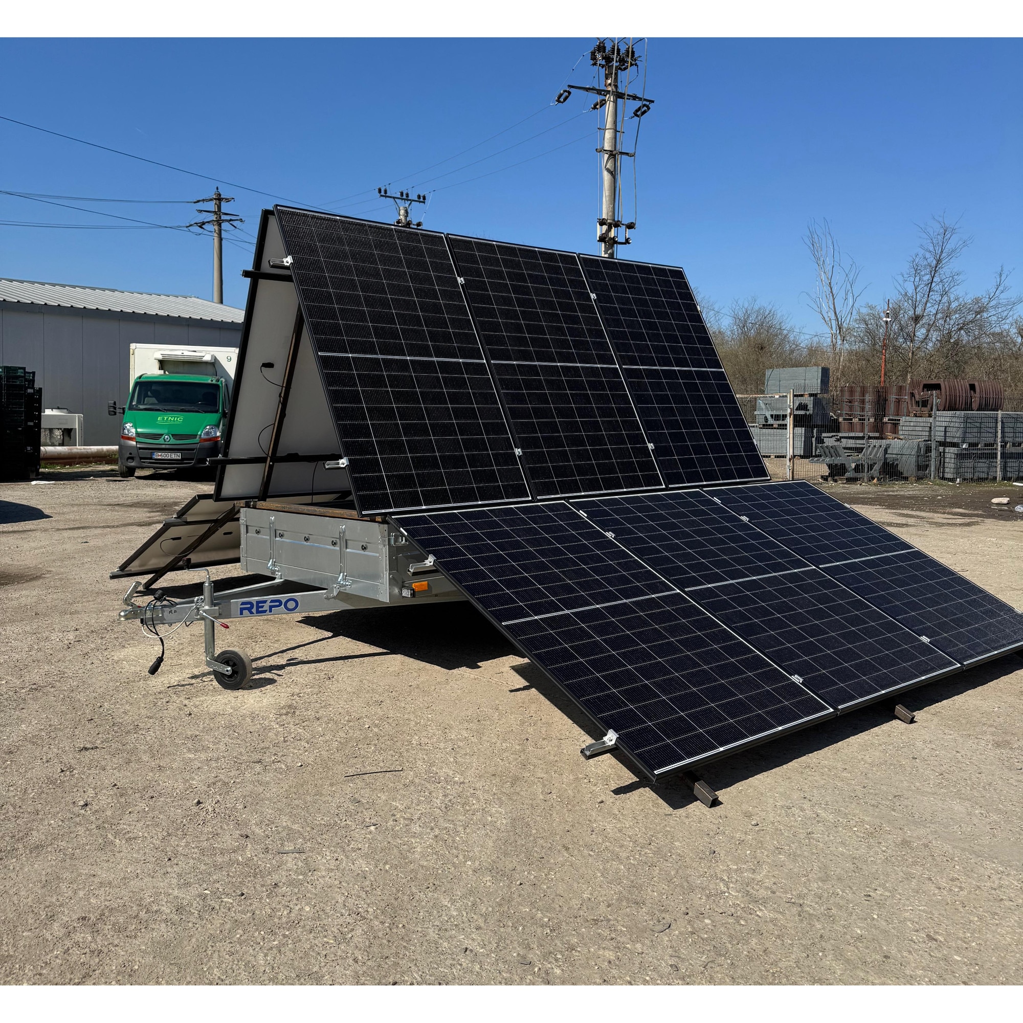 12 x Panou fotovoltaic Canadian Solar 460w ultima generatie, monocristalin, incarca si la lumina ...