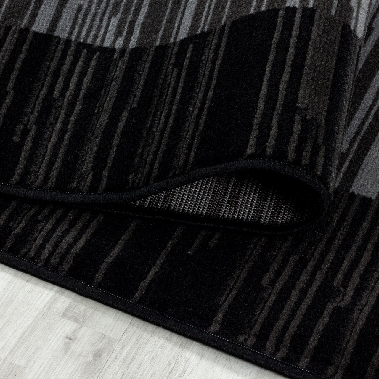 Covor tip Traversa Core Negru V2 80x250 cm - eMAG.ro