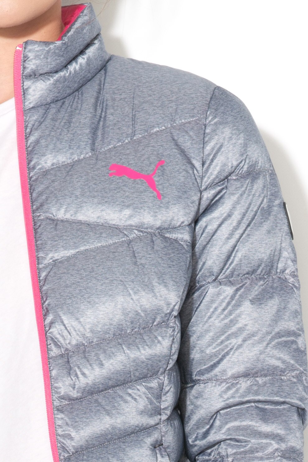 Puma, Jacheta cu puf si aplicatie logo Ferrari, Gri deschis, M - eMAG.ro