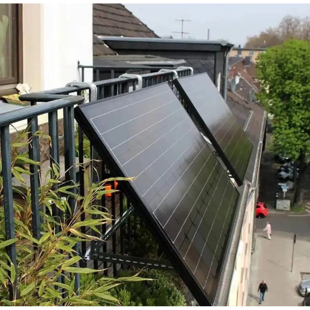 Kit solar fotovoltaic pentru balcon 800W, doua panouri fotovoltaice de ...