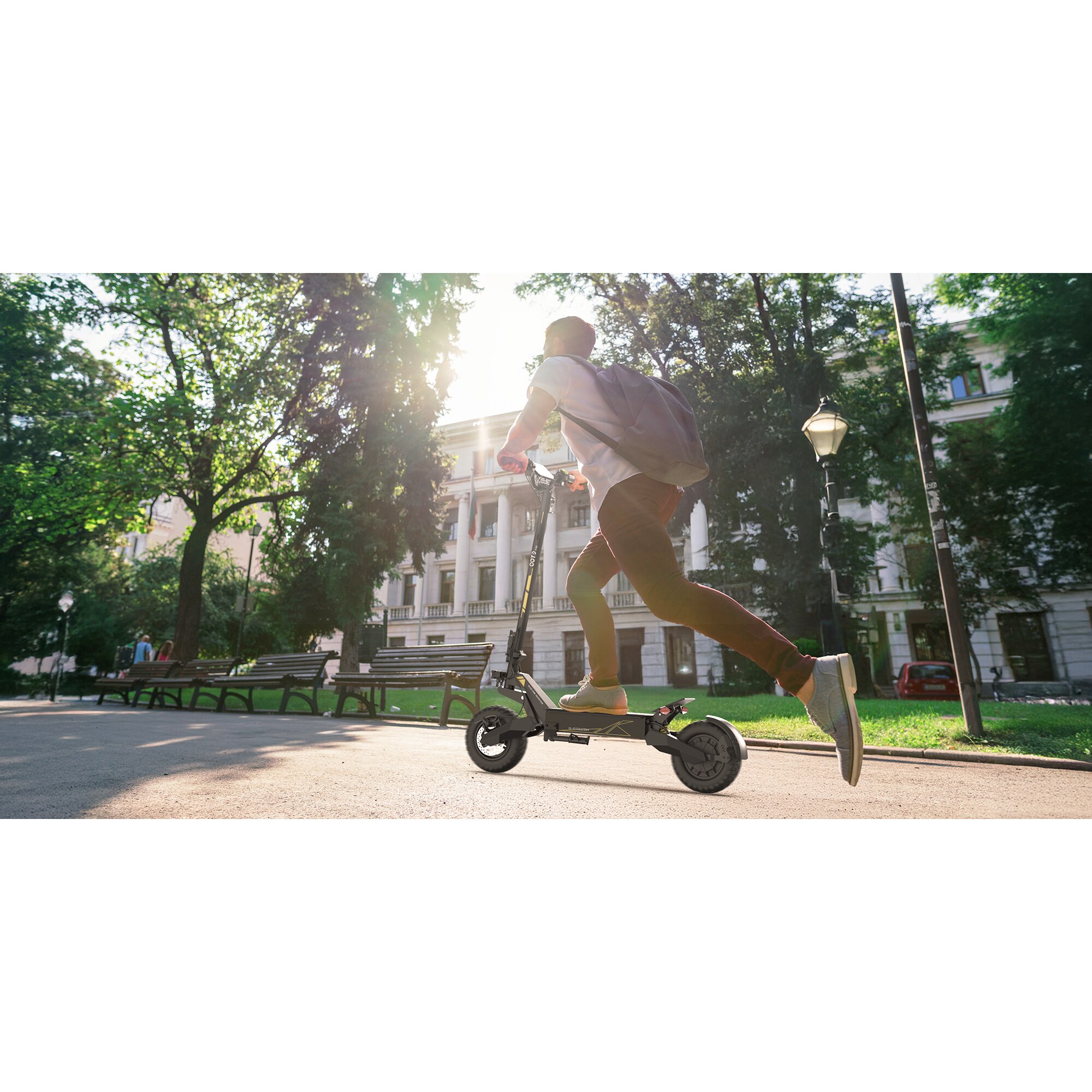 Trotineta electrica OOTD T10, viteza maxima de 50 km/h, distanta maxima ...