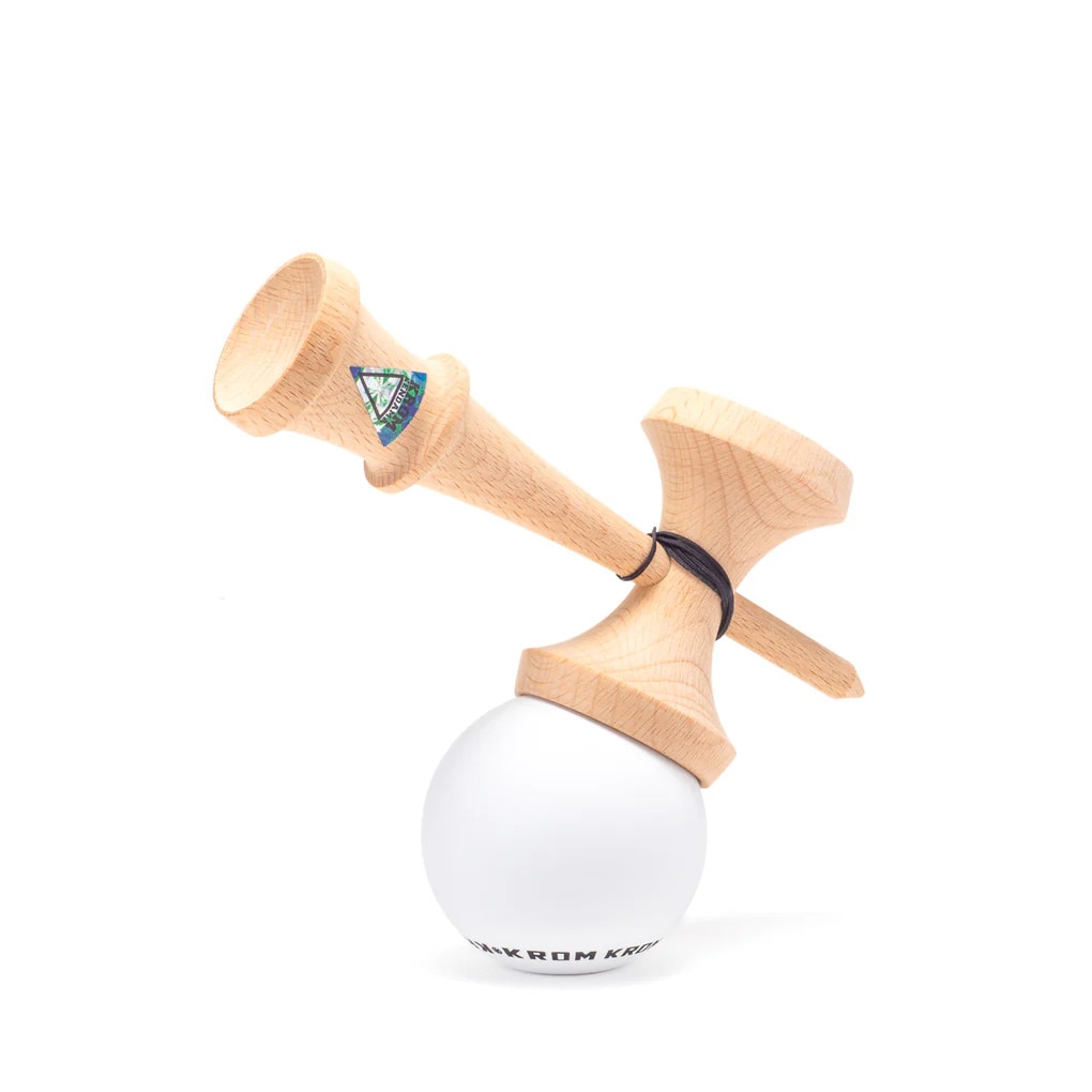 Kendama Krom Pop Originala cu finisaj LOL Clear Sticky - Alb - eMAG.ro