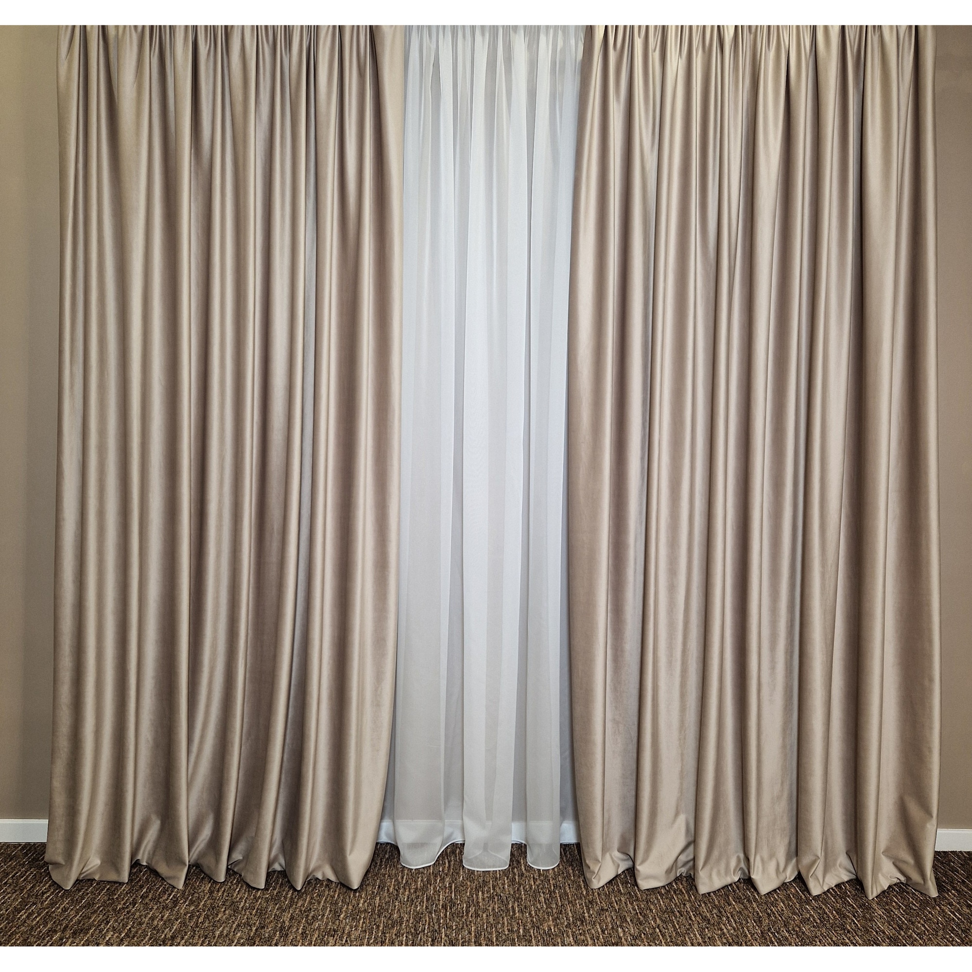 Set 2 draperii catifea MASTEL 300x245cm crem deschis, opacitate ...