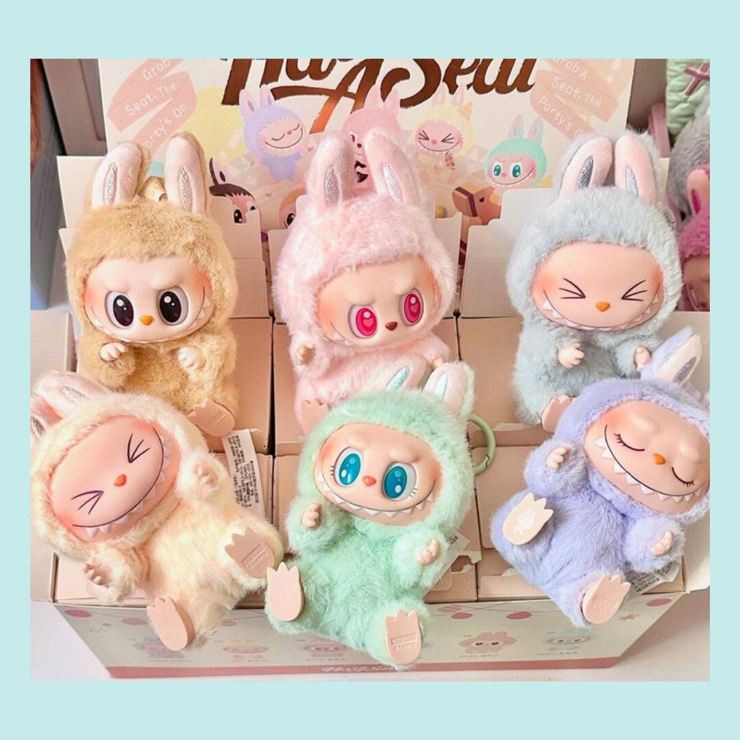 Breloc surpriza, Labubu, colectia Have a seat, plus, design unic, 15 cm ...