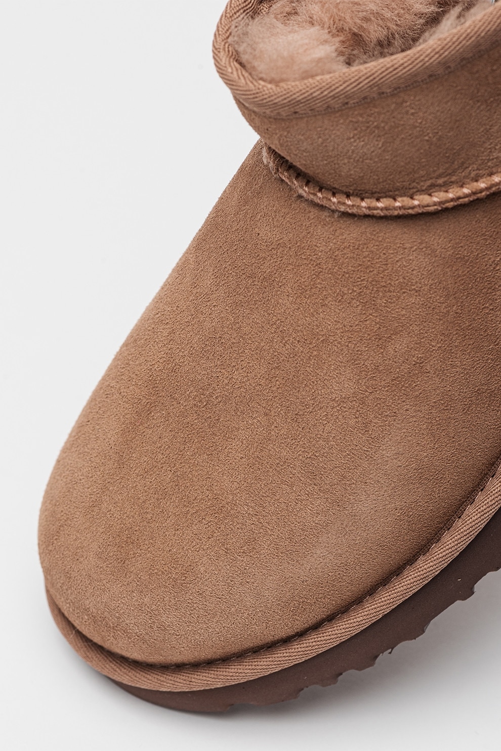 UGG, Ghete slip-on de piele intoarsa cu finisaj rezistent la apa ...