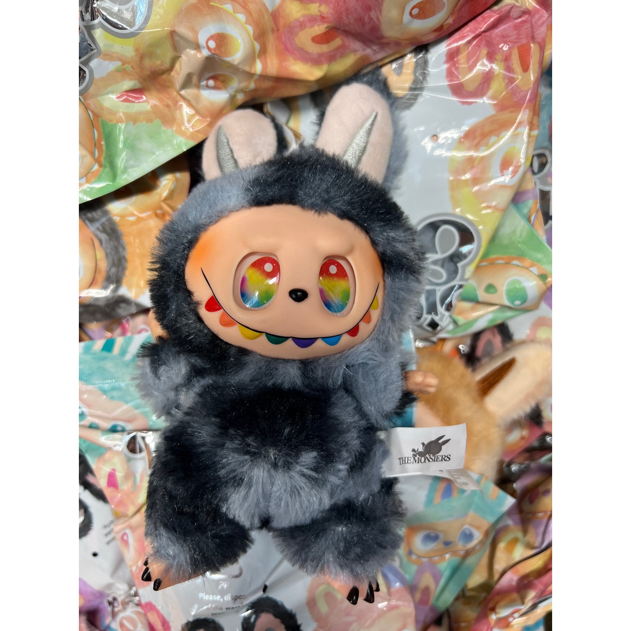 Breloc de plus Labubu Blindbox Big Into Energy - eMAG.ro