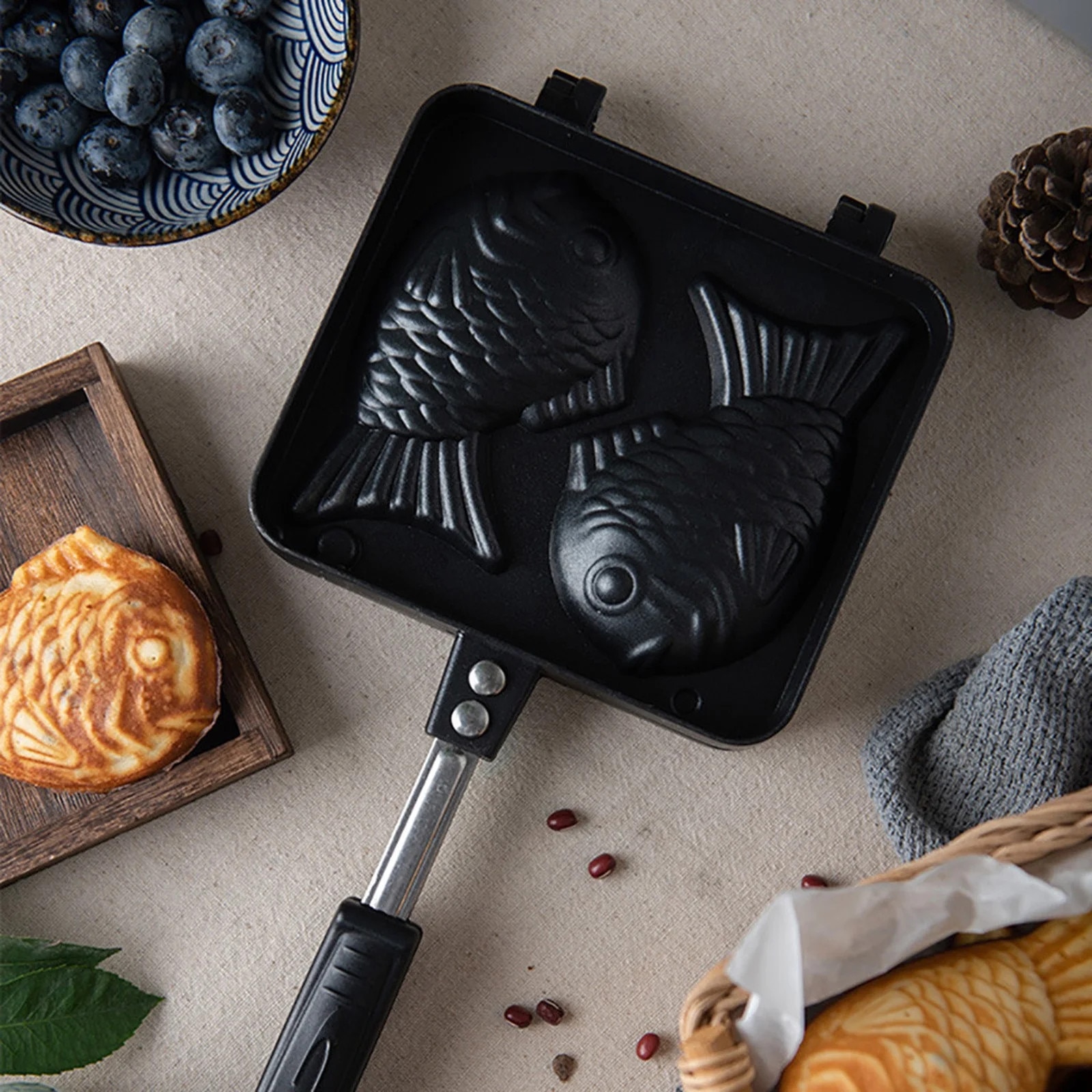 Японски тиган за палачинки, Форма на риба, 37x17.8x3.5 см, Черен ...