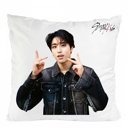 Egyedi párna stray kids stays han kpop band, poliészter, fehér, 40 x 40 ...