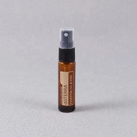 Recipient 10 ml spray gradat doTERRA - eMAG.ro