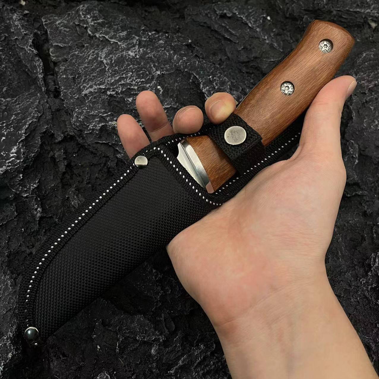 Cutit Heavy Duty Premium 'Cerberus', Lama Full Tang din Otel Calit si ...